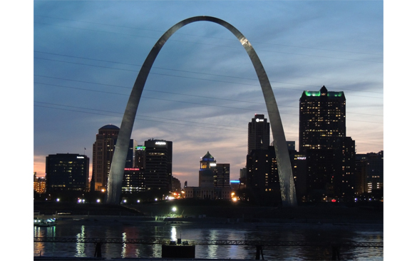 Video: Riding to the top of the Gateway Arch - My Daily Smile